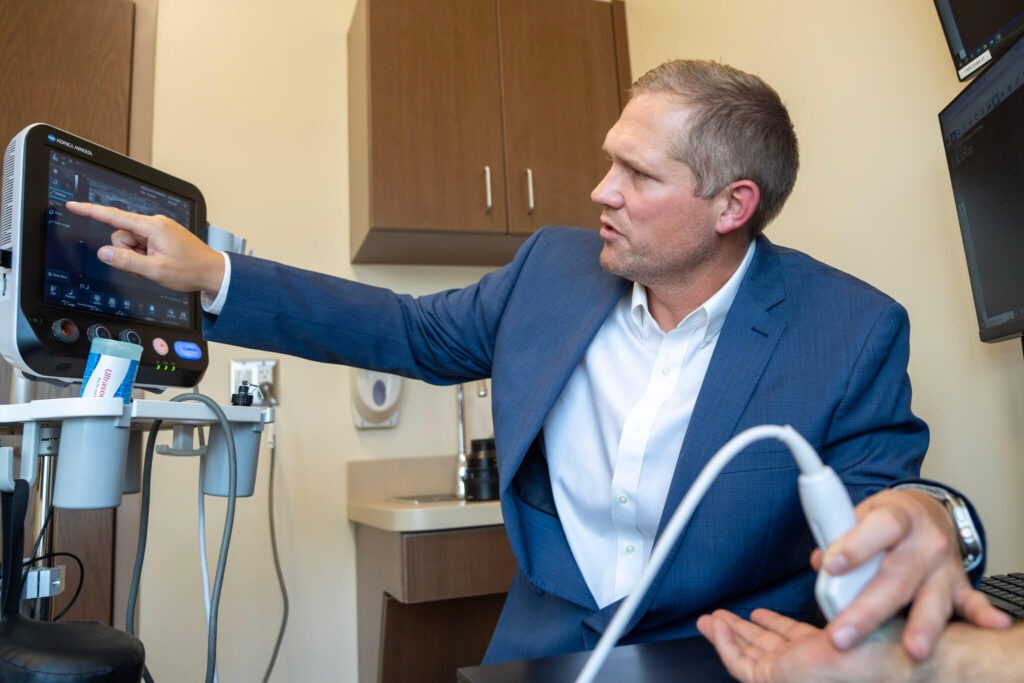 Top Hand & Wrist Care for Pain & Injuries | Synergy Health